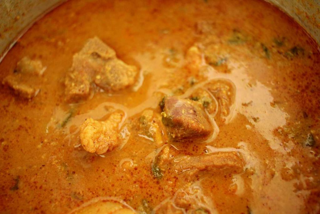 Andhra Mutton Curry | Lamb Curry | Goat curry - Chakris Kitchen