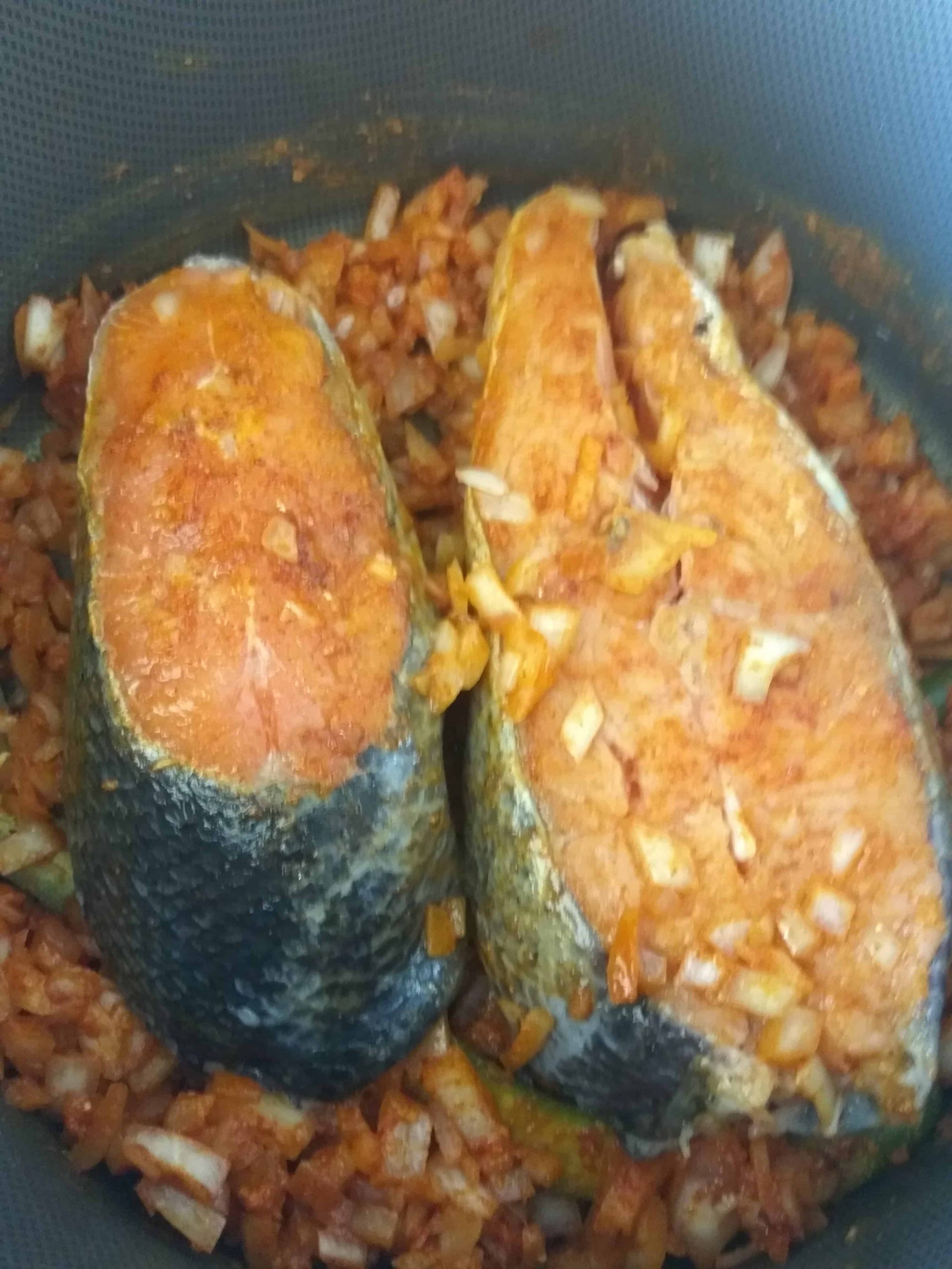 Chepala Iguru Recipe | Fish Curry Recipe - Chakris Kitchen