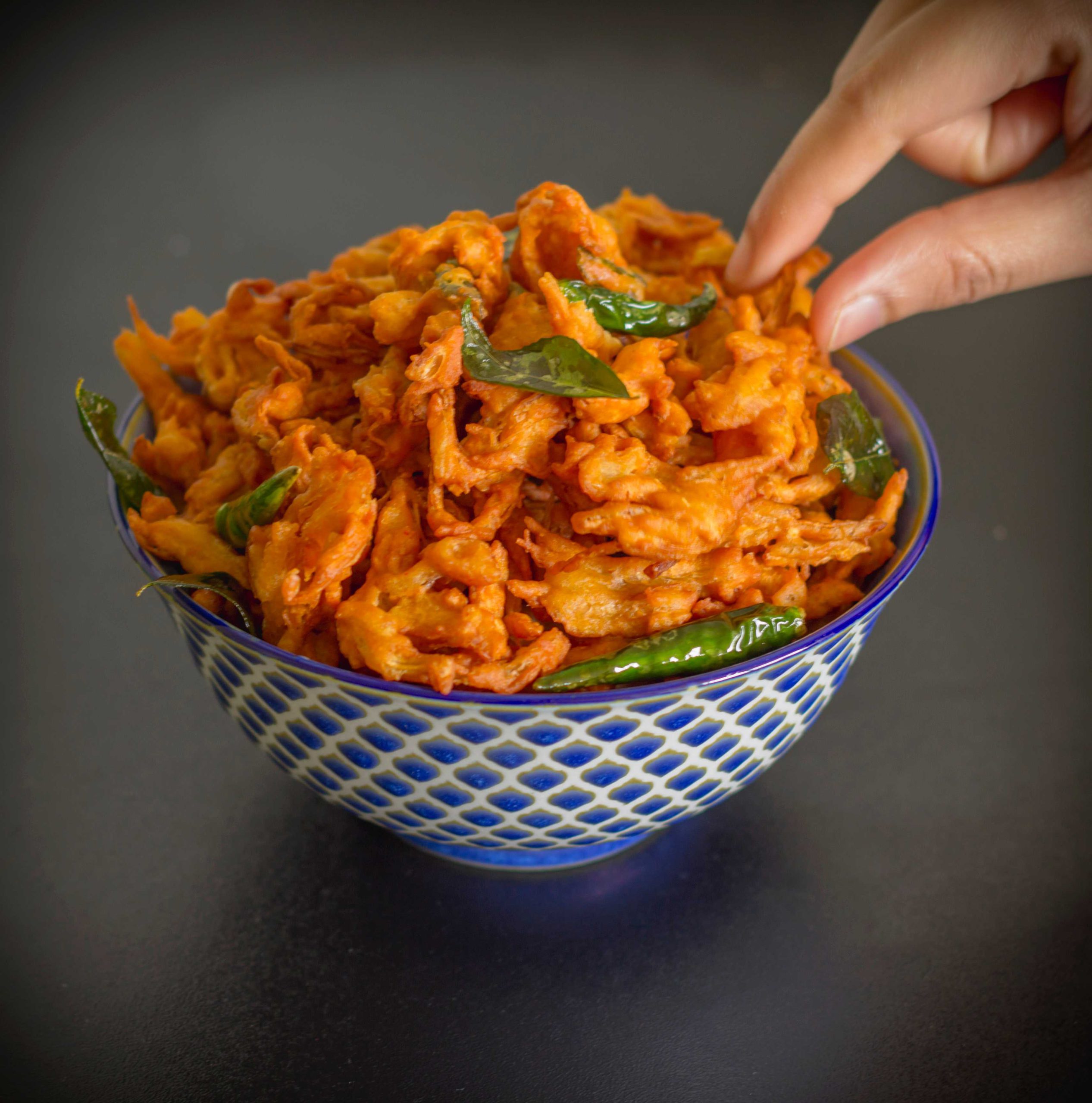 Onion Pakodi Recipe | How to make Onion Pakora - Chakris Kitchen